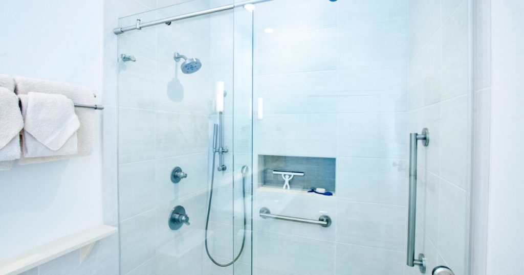 Comfortable home shower designs for seniors | Cozy Home HQ